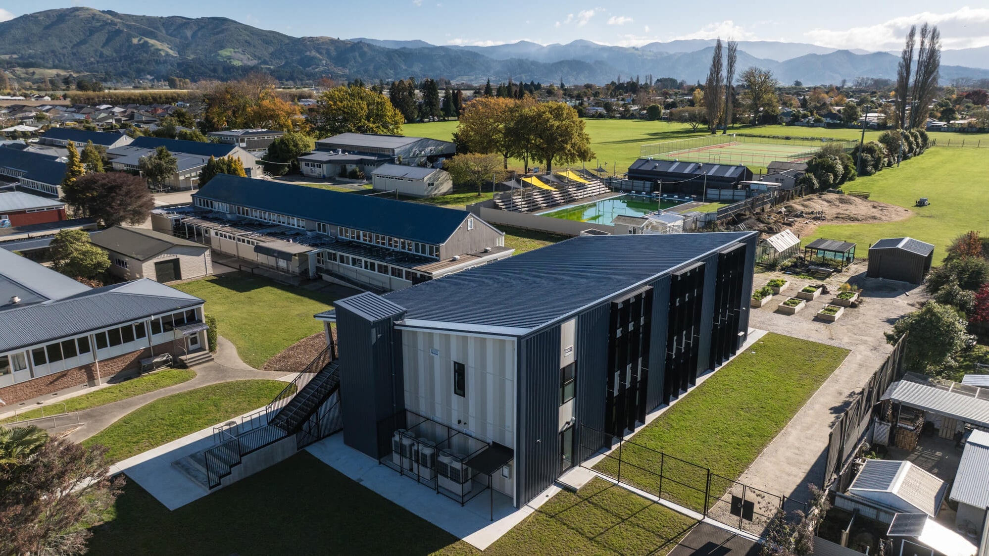 Official Website of Conqueror Insulated Panels | Conqueror